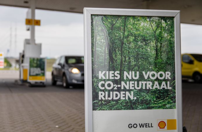 Milieuclub plaatst vraagtekens bij groene campagne Shell: ‘Lachwekkend ...