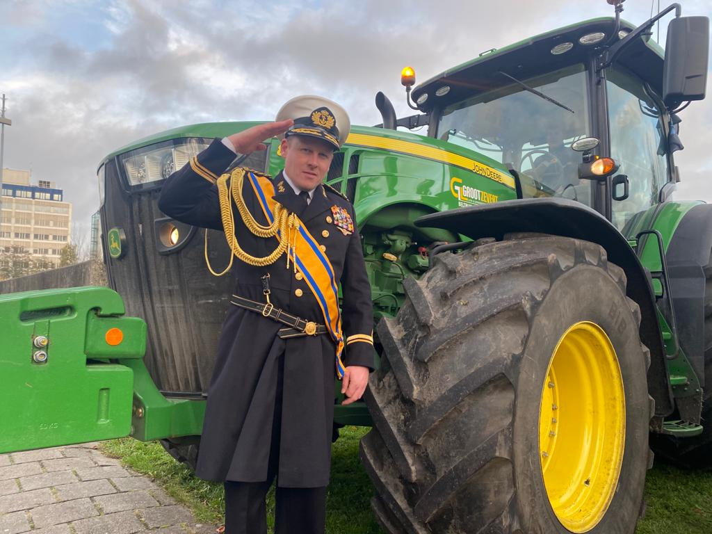 ‘Koning’ Rutger drie kwartier vastgehouden door politie ...