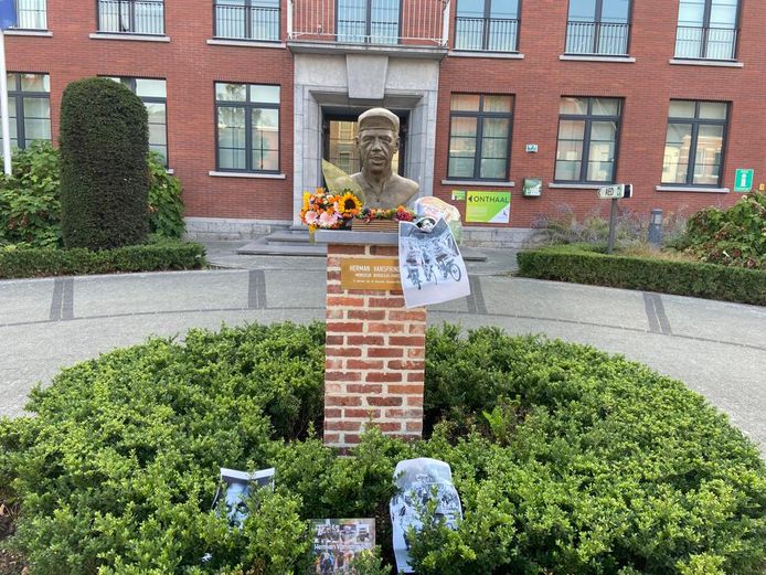 Respect voor overleden wielerlegende is in Grobbendonk en Vorselaar ...