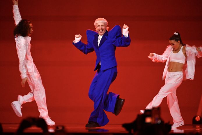 Kijkers en pers smullen van hardcore in Europapa: bekijk het optreden ...