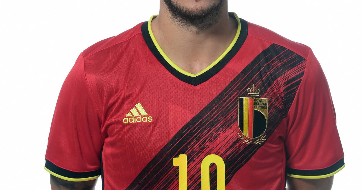 Le nouveau maillot des Diables Rouges officiellement dévoilé | Diables ...