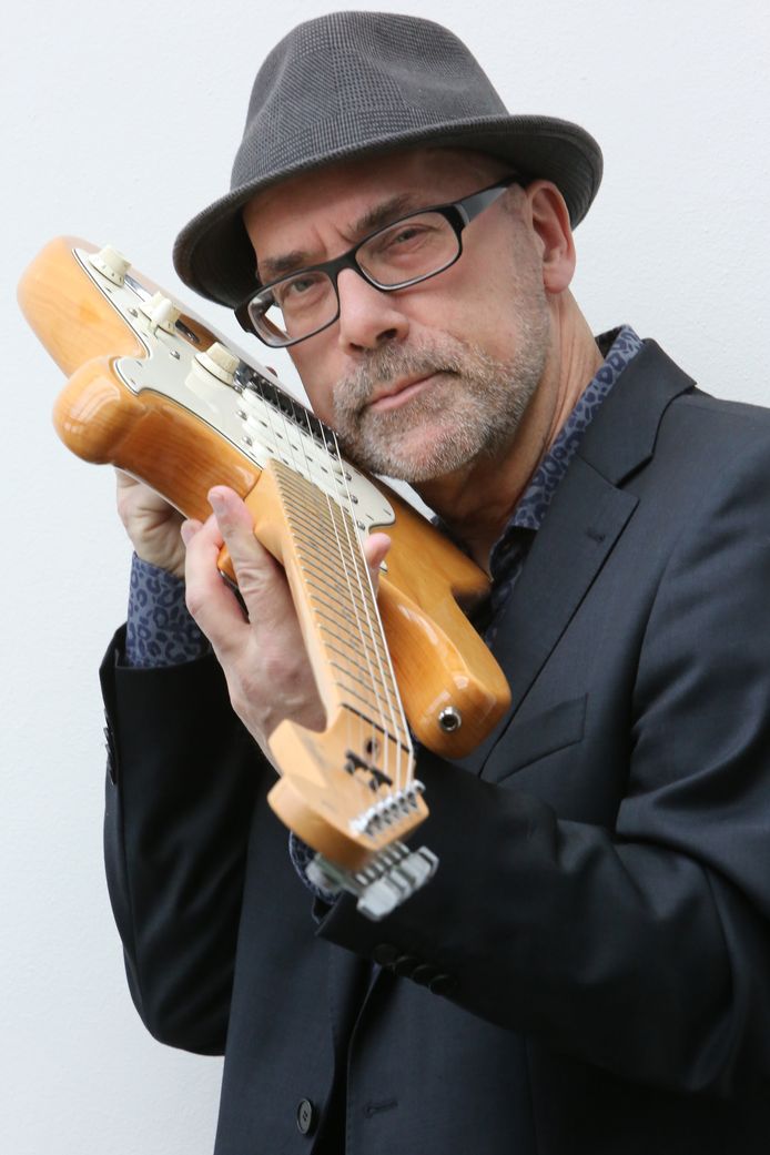 Coronaperiode brengt Peter Wessel dichter bij de blues | Zeeuws nieuws ...