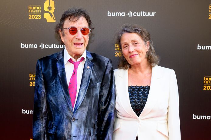 Pianist en componist Laurens van Rooyen overleden op 88-jarige leeftijd ...