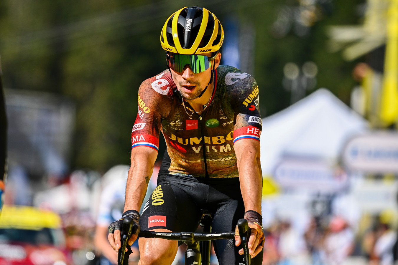 Primoz Roglic haalt alle druk van Remco Evenepoels schouders: “Hij ...
