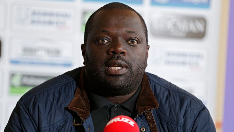 Coup de théâtre bij Antwerp: Gevaert keert terug als coach, John Bico ...