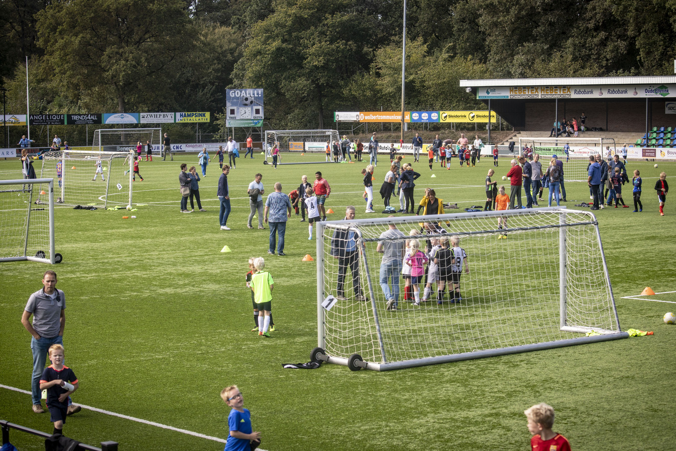 SDC’12 stelt velden weer open voor Denekampse jeugd | Foto | tubantia.nl