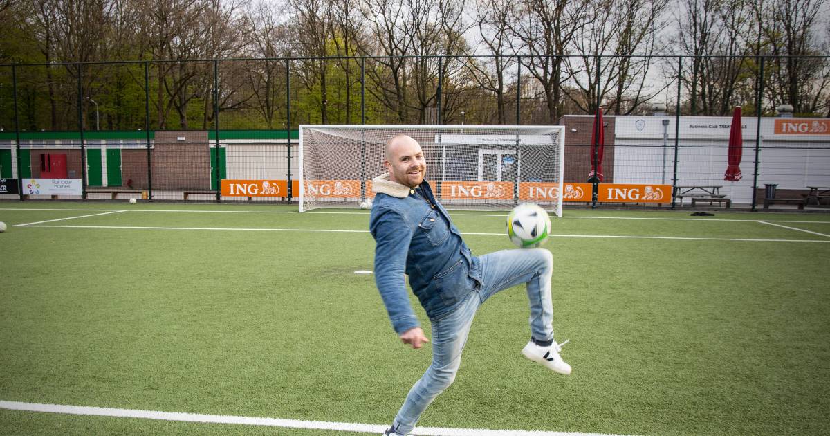Sander Geerts: goalgetter van Trekvogels, vermomd als controleur ...