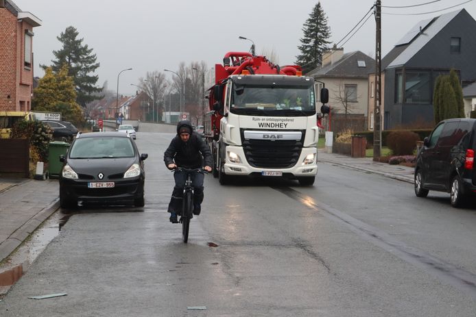 Grote Heimelinkstraat krijgt wegversmallingen en fietspaden: “Verkeersdrukte opvangen na knip in ...