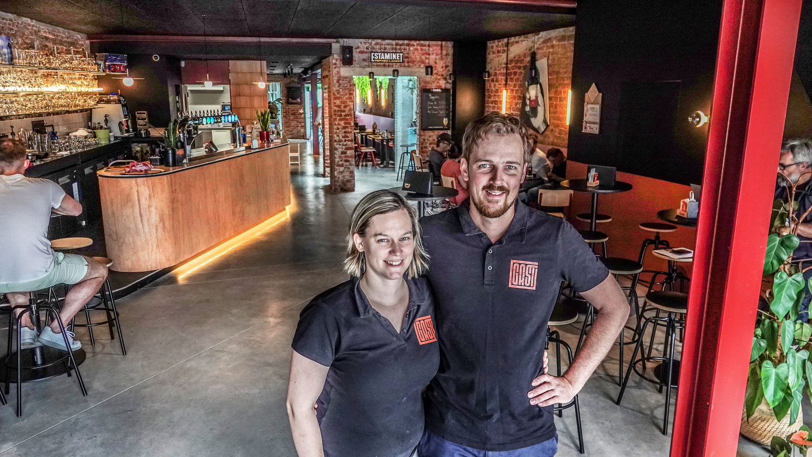 Santé, op Internationale Bierdag! Deze biercafés in het zuiden van West ...