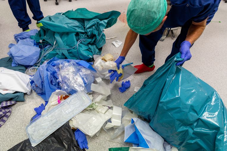 De gezondheidszorg móet duurzamer, maar hoe? | Trouw