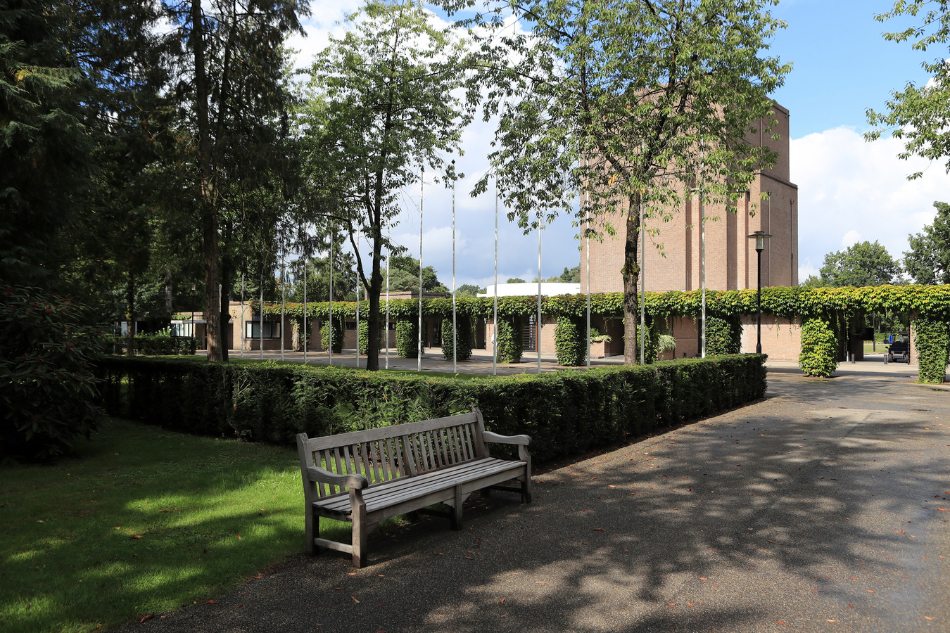 Amersfoort komt met nieuwe regels voor Rusthof na omstreden seances ...