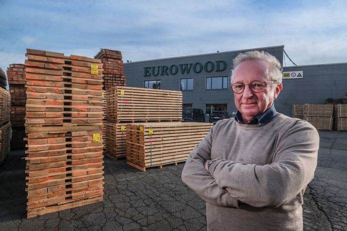 FIER OP WEST. Jean-Paul Vanhaverbeke (58), geboren tussen het hout en vijfde generatie ...