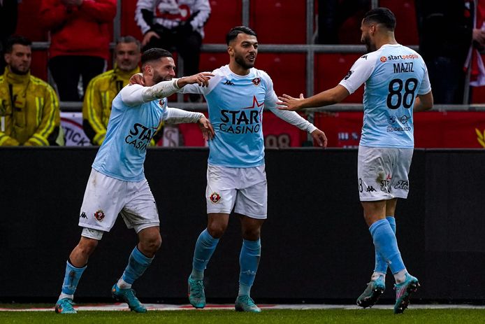 Un Standard Décevant Des Métallos Séduisants Seraing Soffre Le Derby