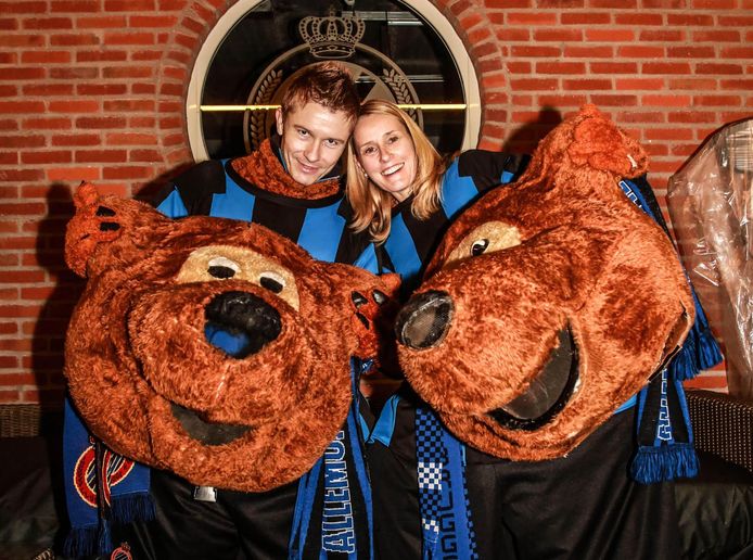 Mascotte Club zwaargewond na val met koersfiets | Brugge | hln.be