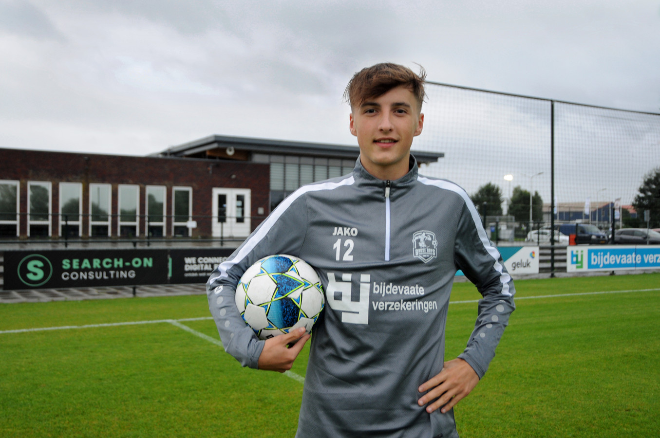 Debutanten, derby's en adieu lange bal: het gaat (eindelijk) weer om de ...