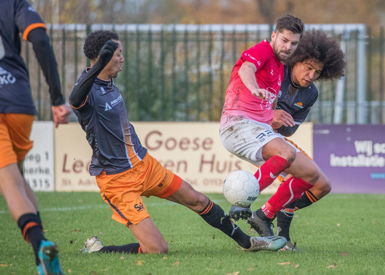 Smally stunt met Poortugaal en DCV verrast ook XerxesDZB: lees hier ...