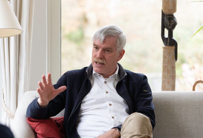 ‘We handelen in strijd met de wet’, waarschuwde Hans de Goede in Epe ...