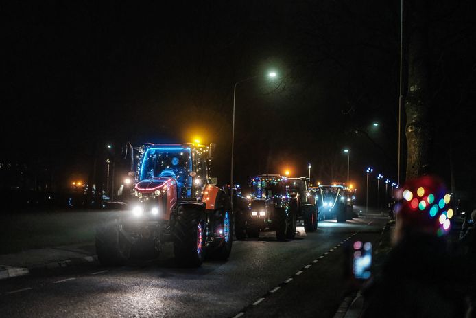Nieuwe route én bijzondere startplaats voor verlichte trekkertocht door de Liemers | Pim ...