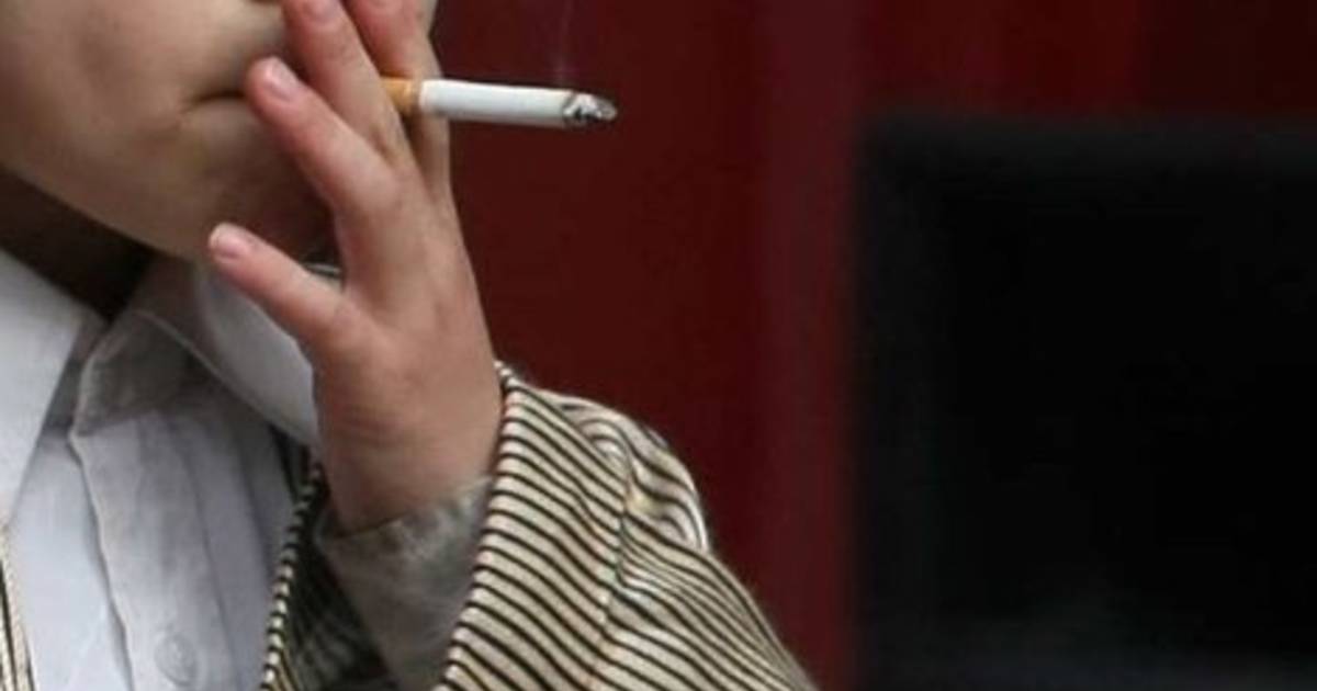 Un enfant qui fume et qui jure scandalise l'Indonésie | Monde | 7sur7.be