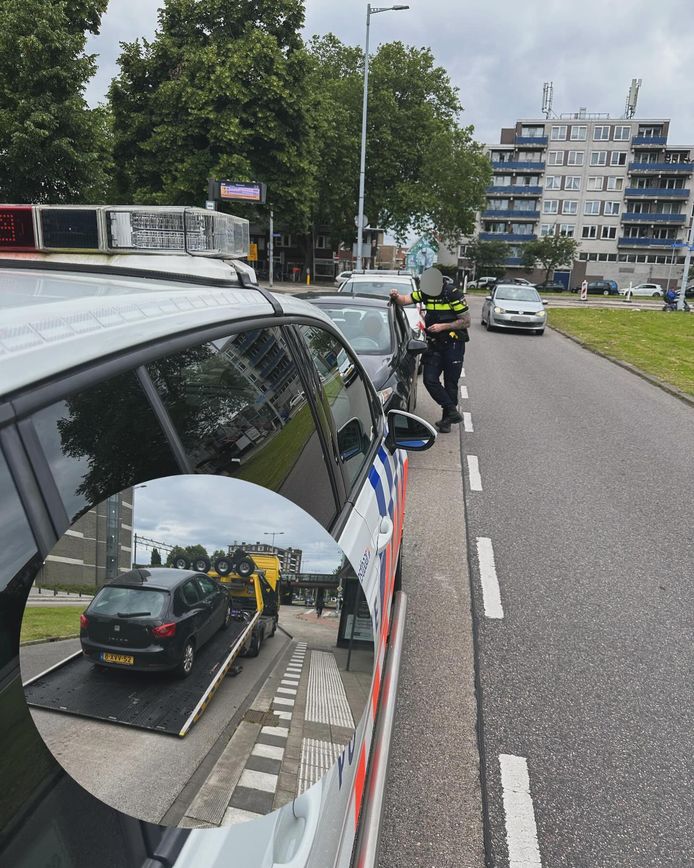 Vreemd rijgedrag trekt de aandacht van agenten, controle van de auto ...