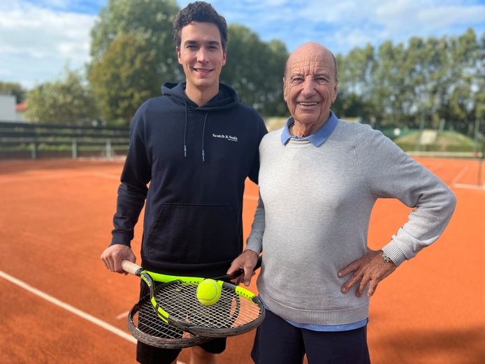 Luc (81) slaat balletje met reddende engel: “Zonder jou had ik hier ...