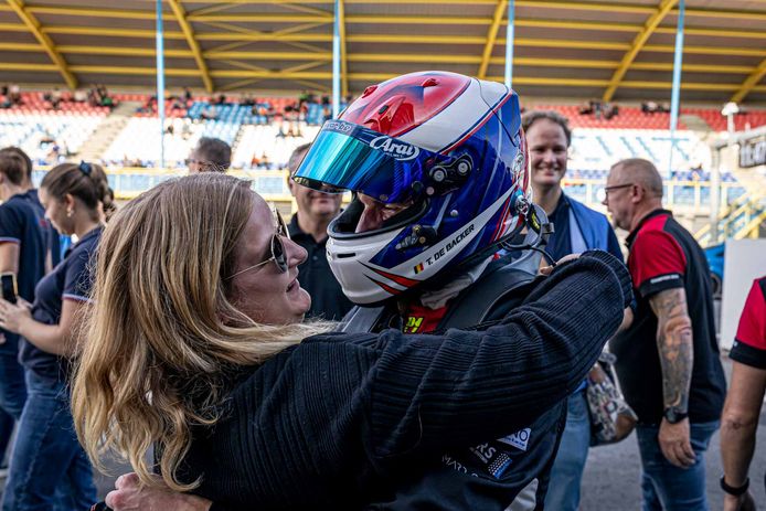 Tomas De Backer kroont zich tweemaal tot kampioen in zijn Fiesta van ...