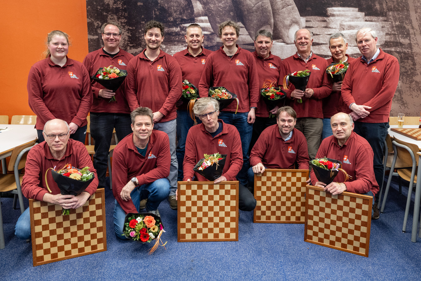 Het beste damteam van Nederland komt weer uit Huissen: ‘Buitenbeentjes ...