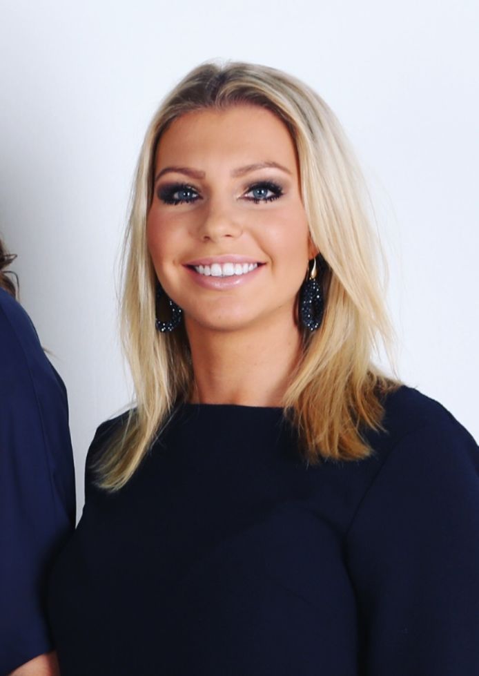 Isabel (23) uit Zaltbommel overleefde huidkanker en gaat nóóit meer ...