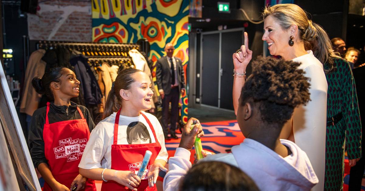 Ze wachtte er 13 jaar op en eindelijk ontmoet Weng koningin Máxima: ‘We ...