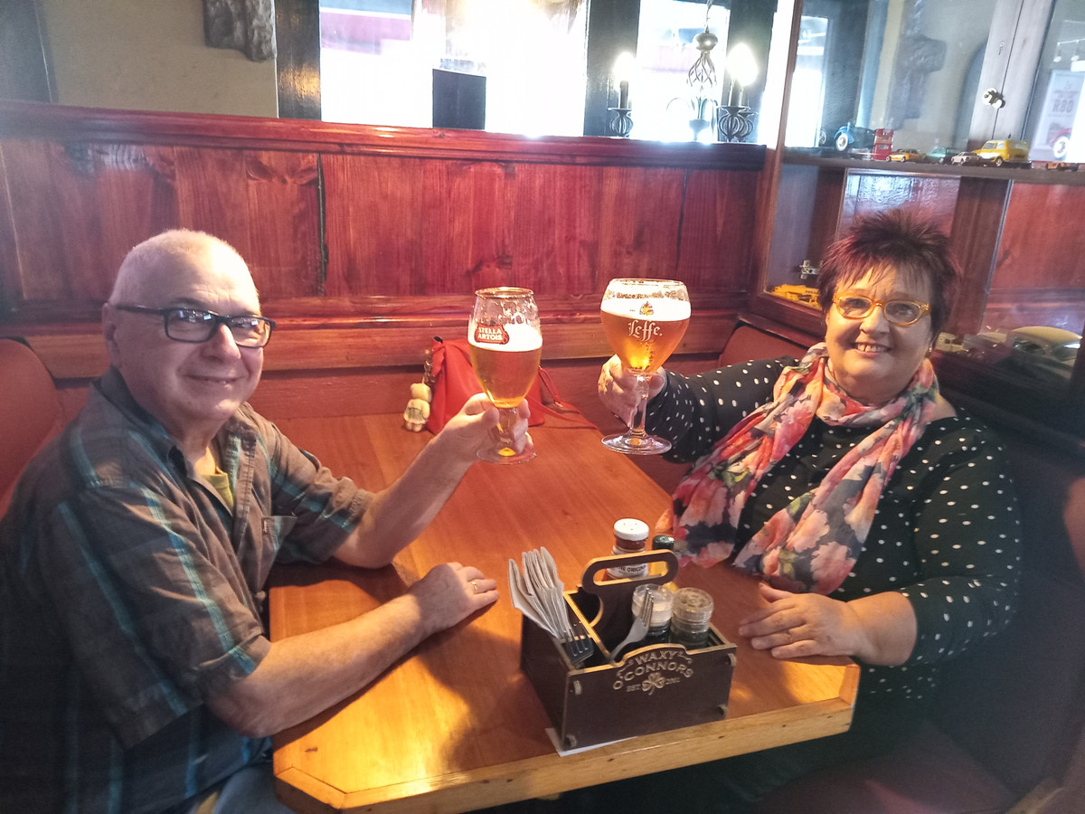 “Ons huis kostte maar 75.000 euro”: Judith en Hugo genieten van hun ...