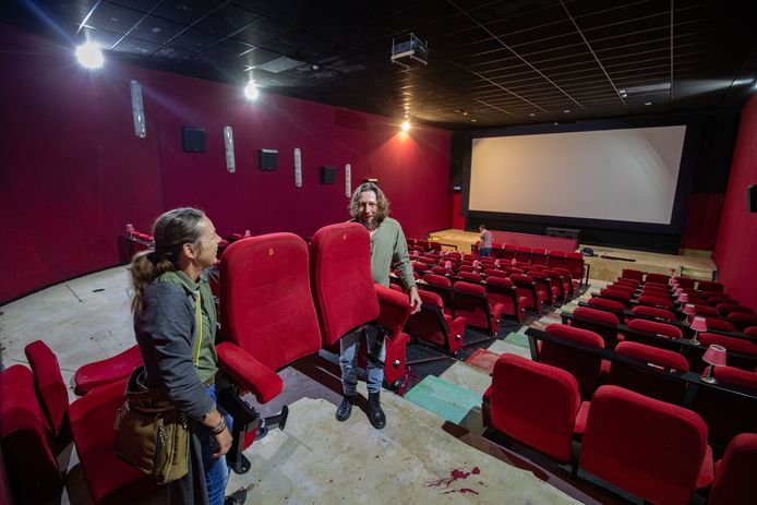Gratis bioscoopstoelen in een mum van tijd weg in Kampen: wel zelf ...