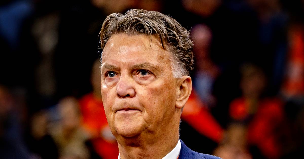 Louis van Gaal maakt vanmiddag WK-voorselectie Oranje van ten minste 35 ...