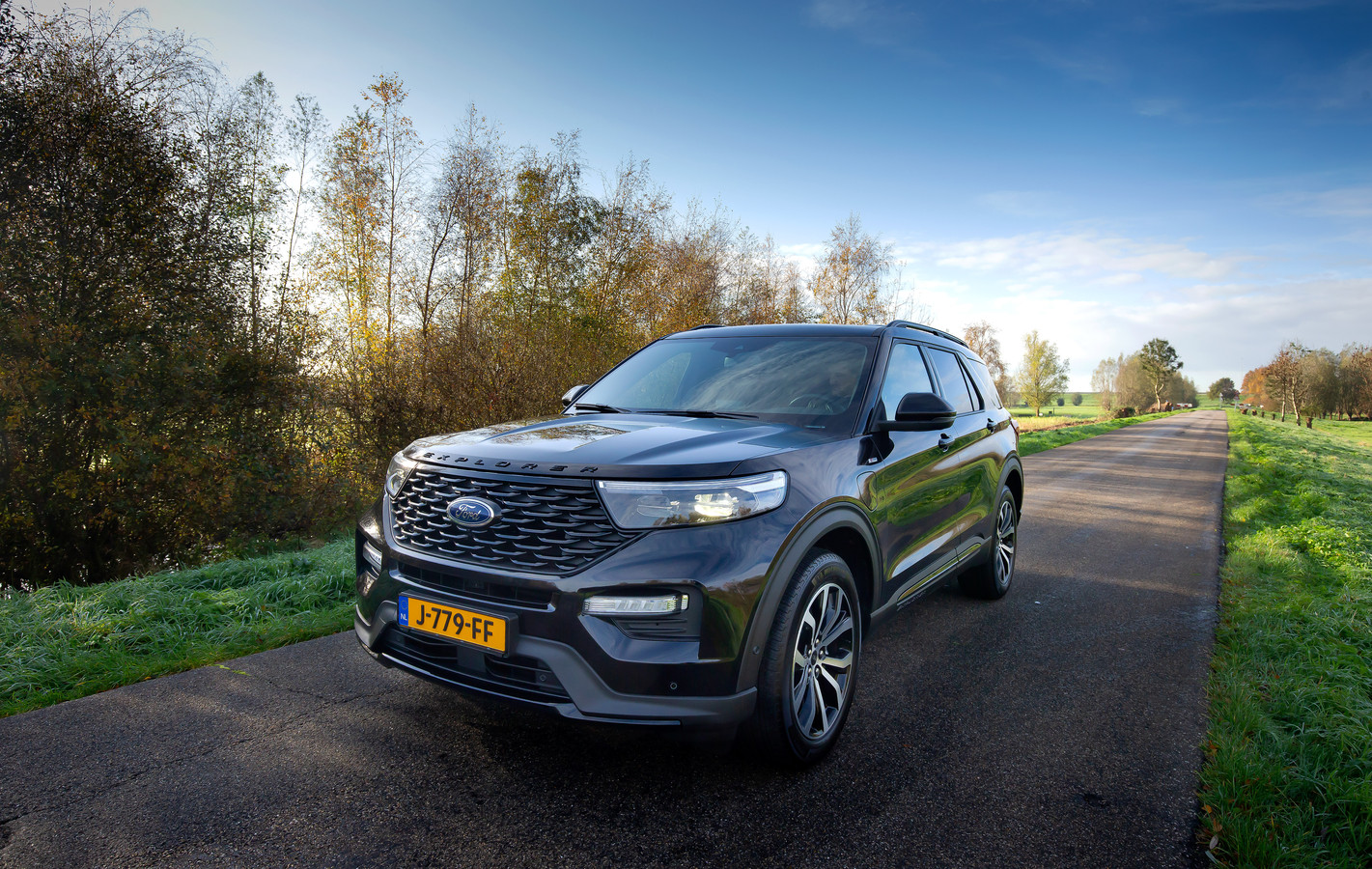 Test Ford Explorer: sterke rentree als plug-inhybride | Foto | AD.nl