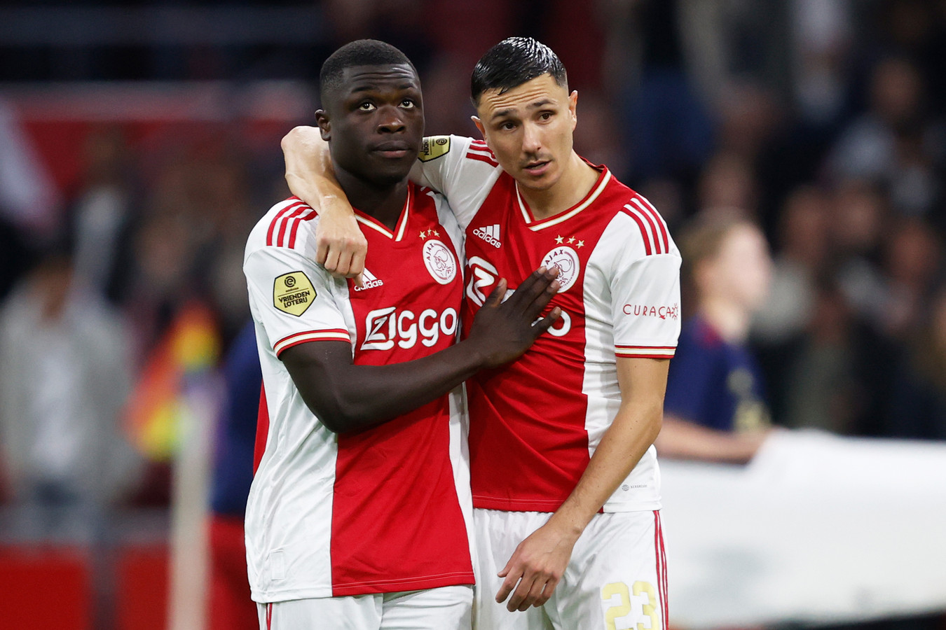 FC Twente onderzoekt vermeend racisme tegen Brian Brobbey, KNVB ... FC Twente onderzoekt vermeend racisme tegen Brian Brobbey, KNVB ...
