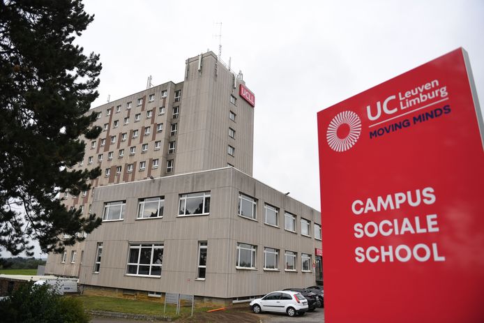 UCLL Hogeschool schrapt opleiding leerkracht Latijn | Leuven | hln.be