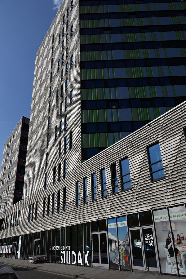 Voor dit kot van 17 vierkante meter aan KU Leuven betaal je nu al 626 ...