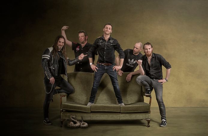 Ex-voorman Jan Loeffen ernstig ziek: Rattle Snake Shakes schrapt show ...