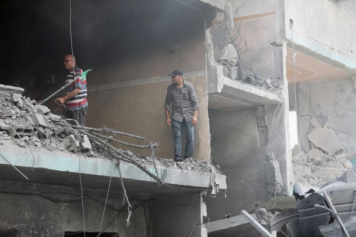 TERUGLEZEN GAZA. Mogelijk honderden doden en gewonden bij ... TERUGLEZEN GAZA. Mogelijk honderden doden en gewonden bij ...