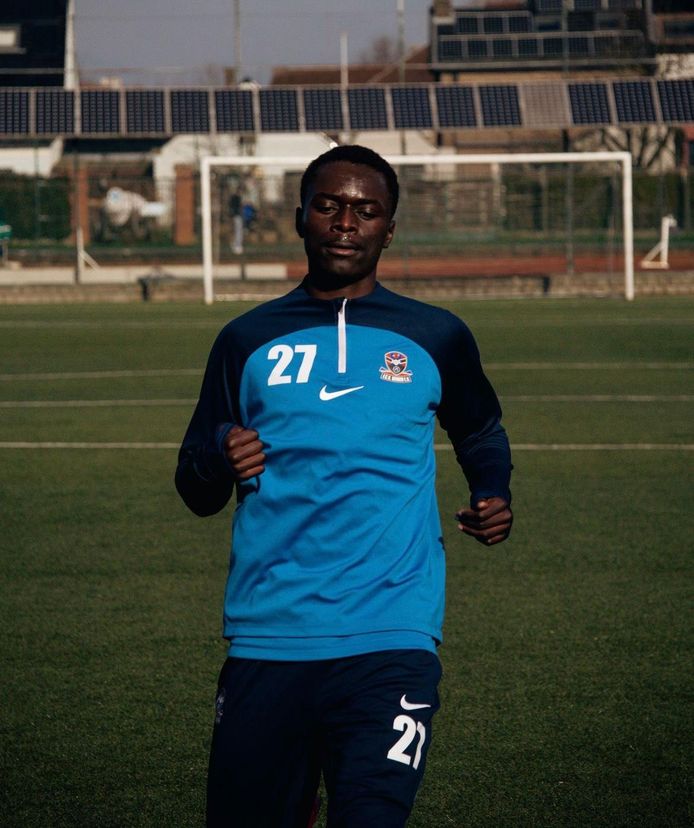 Louange Muhire hoopt op speelkansen bij Dender: “Elke speelminuut die ...