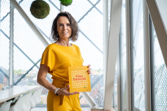 Initiatiefneemster van ‘30 dagen zonder klagen’ helpt lezers op weg ...