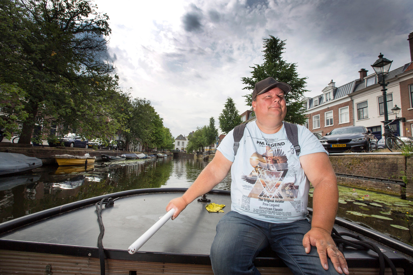 Schipper Chris Schram straalt dat Willemsvaart mag varen in ...