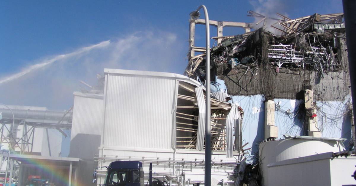 Nieuwe foto's kernramp Fukushima vrijgegeven | Buitenland | destentor.nl