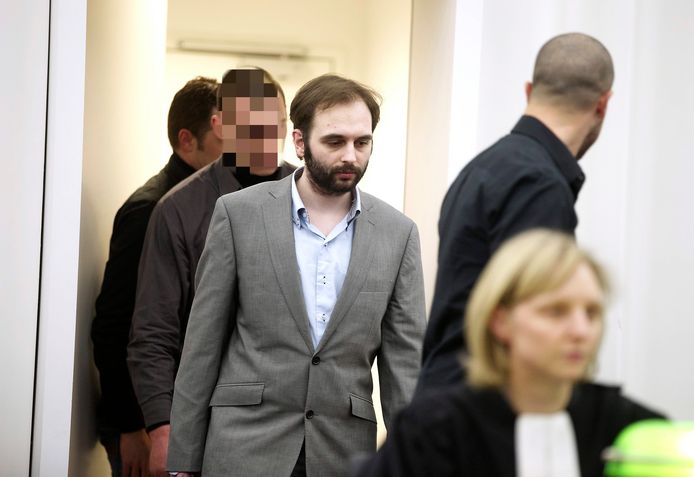 Kim De Gelder wordt overgeplaatst naar Forensisch Psychiatrisch Centrum ...