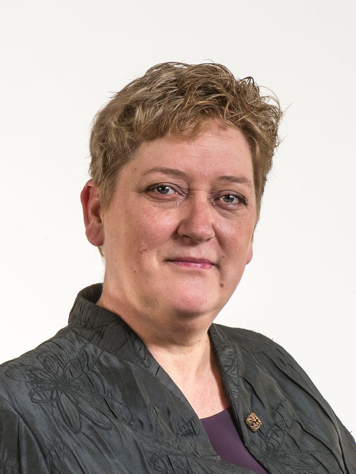 Cindy Loch (VVD) uit raad Heusden, Carola Couwenberg keert terug ...