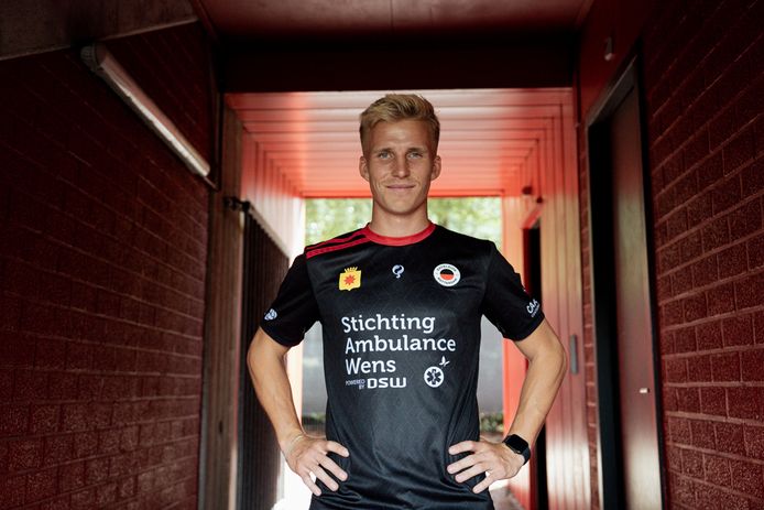 Drie op een rij voor Excelsior: Zweeds jeugdinternational Casper Widell ...
