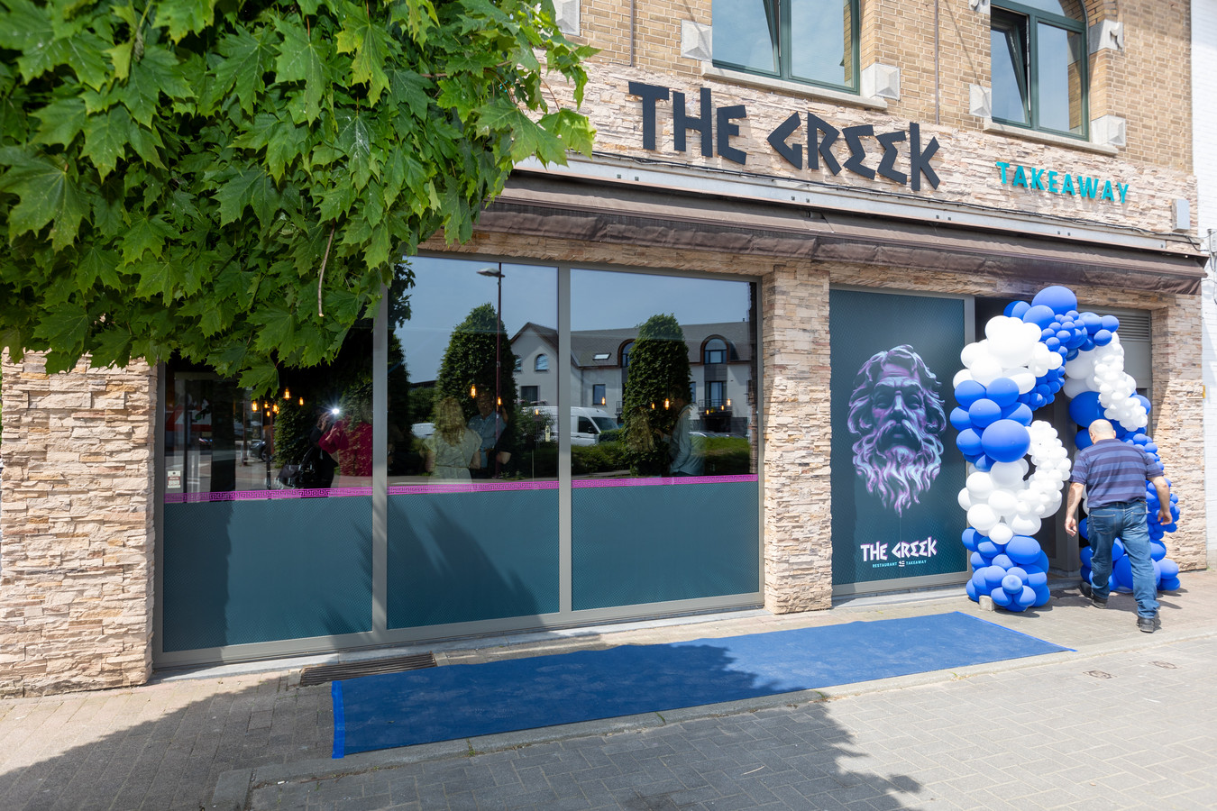 Fabrizio en broer Georgios openen Grieks restaurant: “Ons gerecht met ...