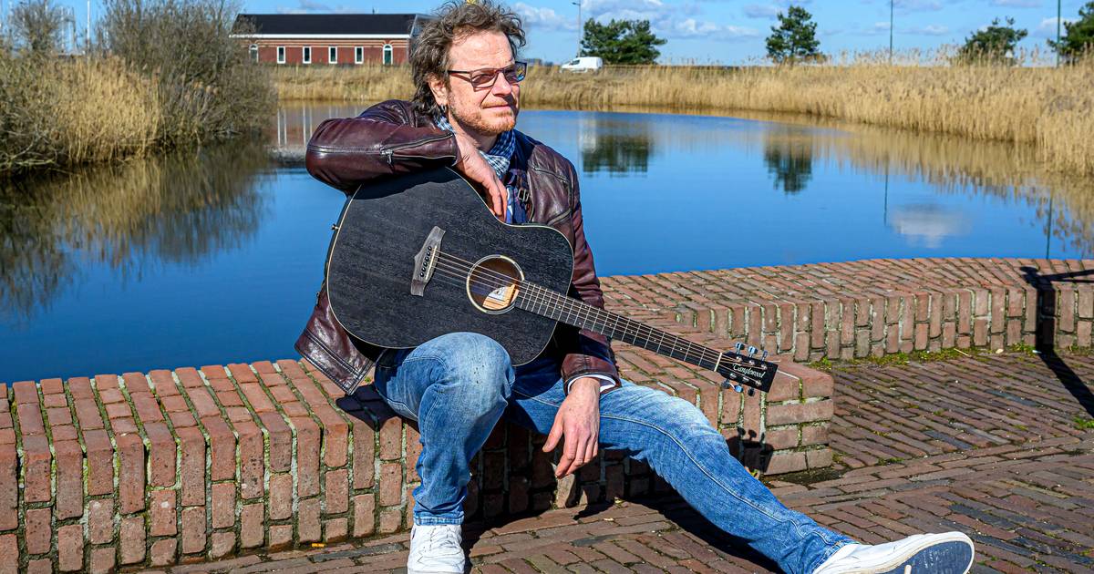 Sander was professioneel drummer, maar helpt nu verstandelijk beperkten ...