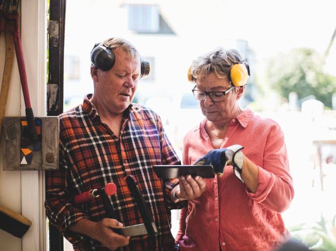 Beschilderde grafkelder uit 14de eeuw ontdekt onder Onze-Lieve-Vrouwekerkhof: “Ook al 45 ...