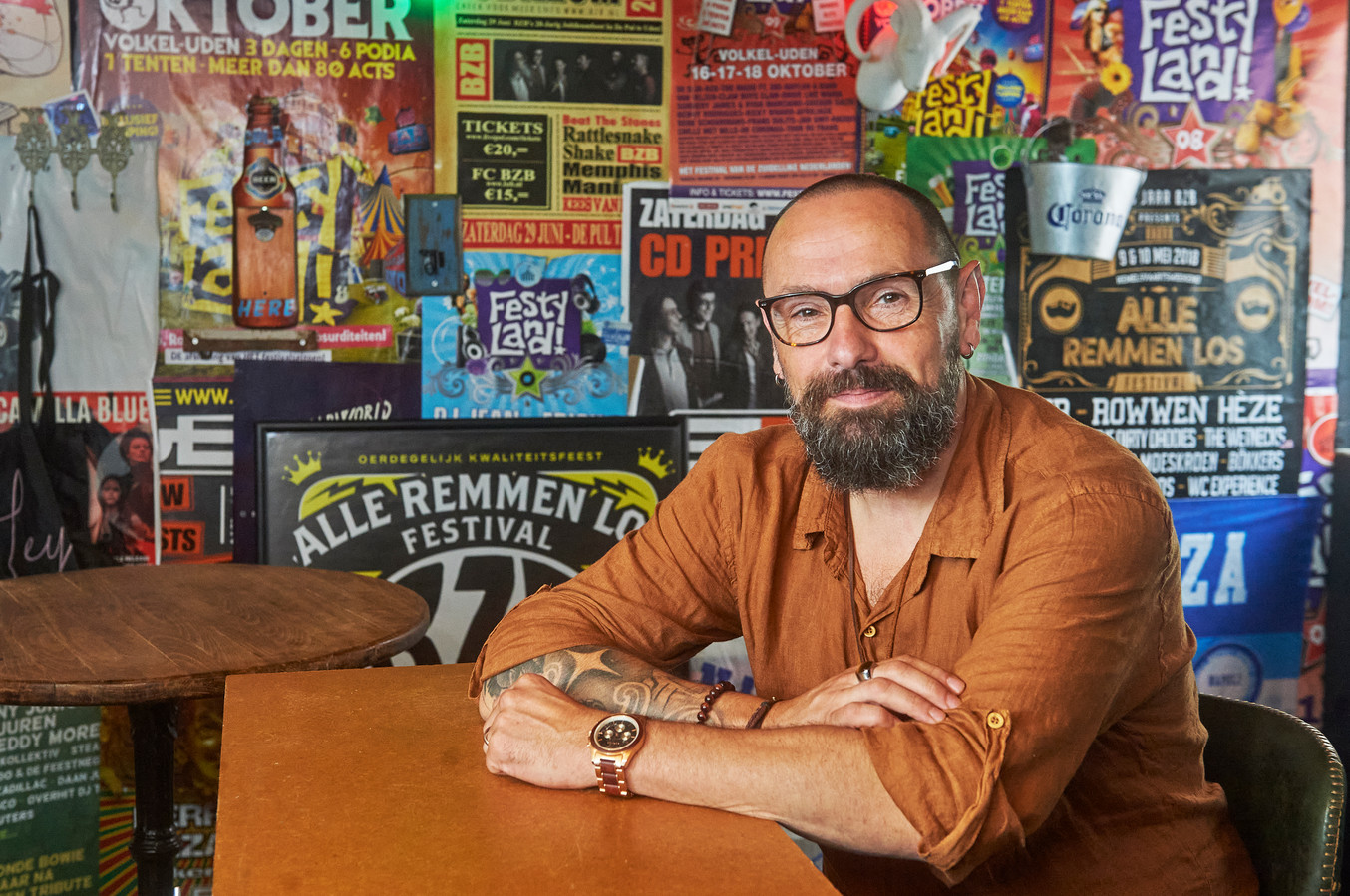 Zanger Fred van Dijk geniet van 30 jaar BZB: ‘Die drive om de ...