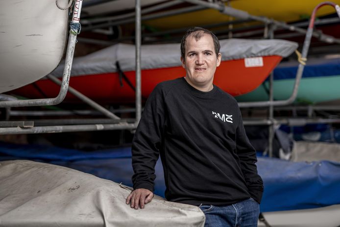 Thibeau (27) is topatleet en wetenschappelijk onderzoeker, ondanks ...